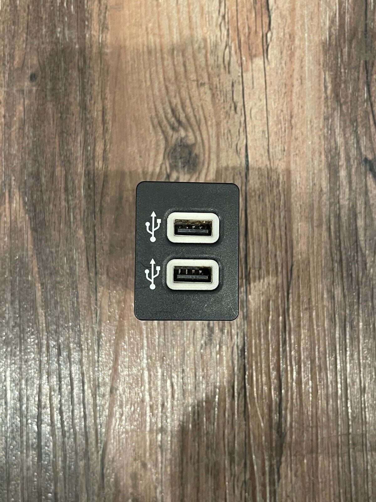 2017-2022 FORD F250 F350 F450 USB APPLE CARPLAY INTERFACE MODULE HUB S ...