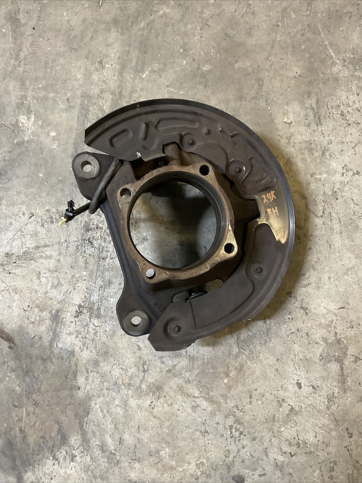 2017-2022 FORD F250 F350 DIESEL FRONT AXLE RIGHT KNUCKLE SPINDLE 4X4 O ...